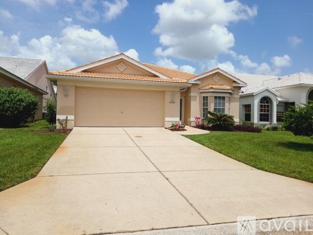 2 BR, 2 BA Apartment 9300 New Orleans Dr, Unit 9300, Spring Hill, FL 34613