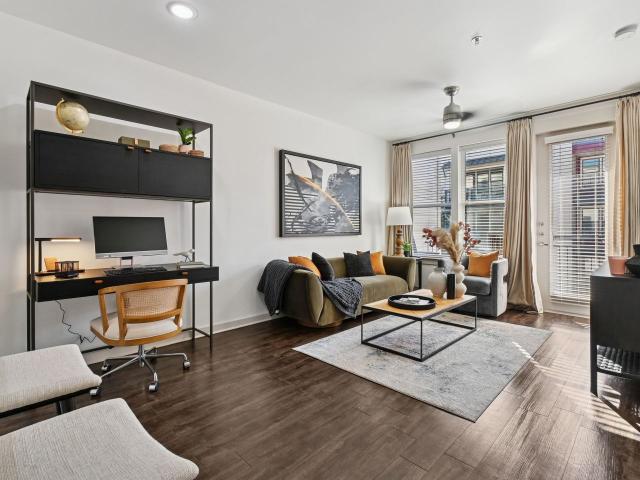 2 BR, 2 BA Apartment 930 East 15th Street Unit 449, Plano, TX 75074