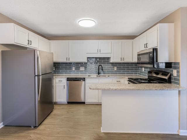 2 BR, 2 BA Apartment 935 Spring Forest Road Unit 925 13, Greenville, NC 27835