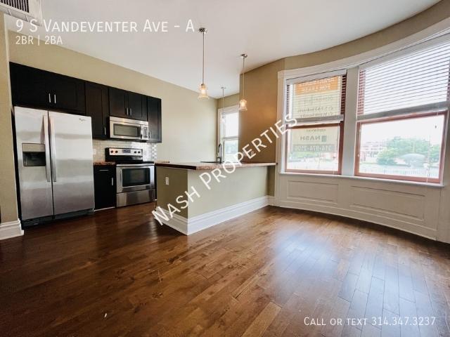 2 BR, 2 BA Apartment 9 S Vandeventer Ave, St. Louis, MO 63108