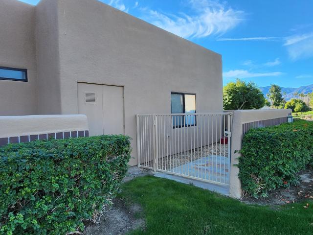 2 BR, 2 BA in Desert Princess