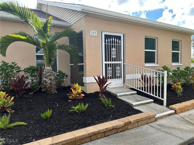 2 BR, 2 BA in Iona