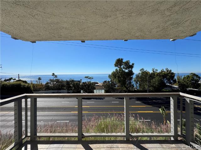 2 BR, 2 BA in Laguna Beach Village