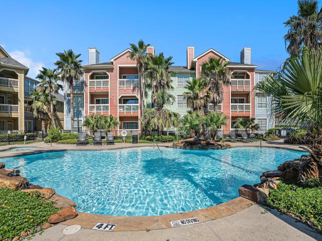 2 BR, 2 BA in Lake Madeline