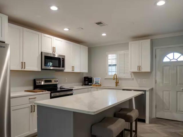 2 BR, 2 BA in Miramar Beach
