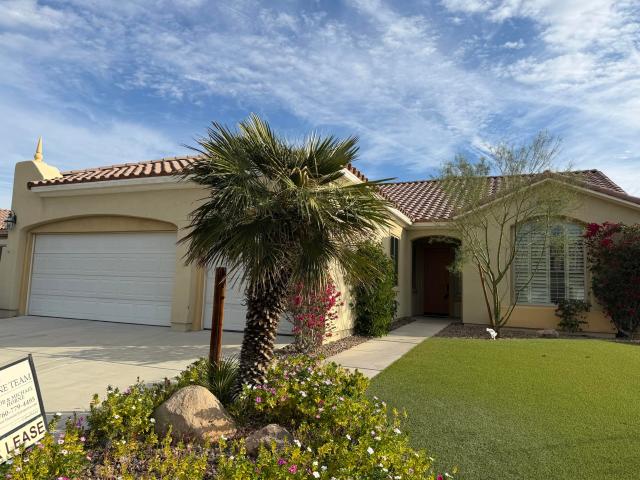 2 BR, 2 BA in Sun City Shadow Hills