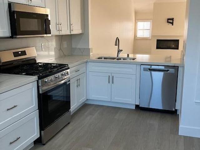 2 BR, 2 BA in Surfside