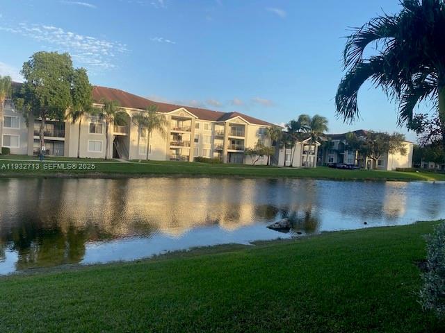 2 BR, 2 BA in Westwood