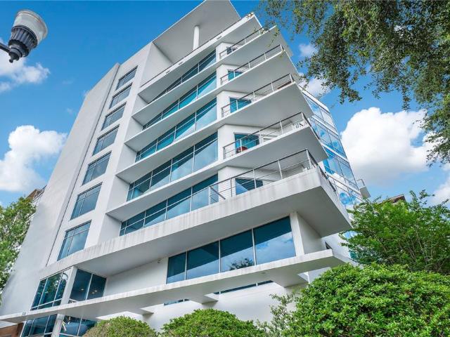 2 BR, 2 BA in The Jackson