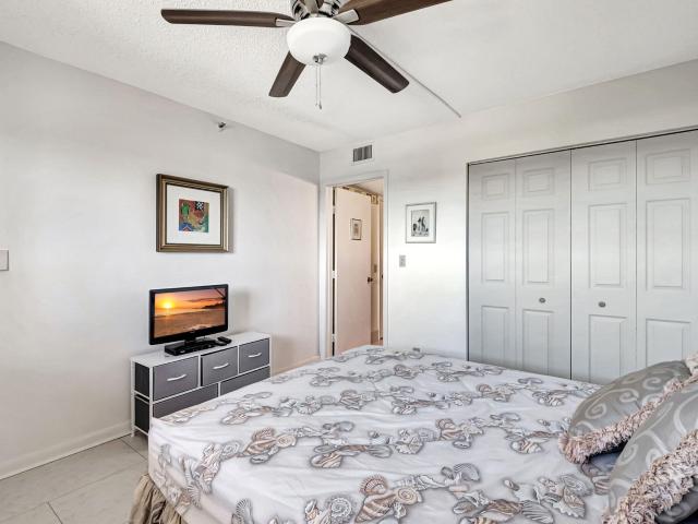 2 BR, 2 BA in Villages of Oriole