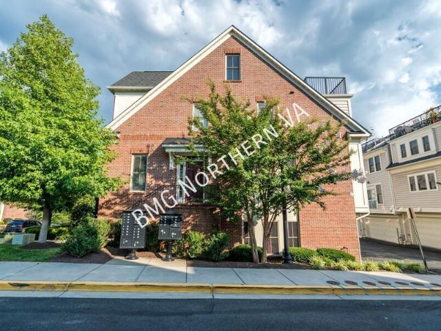 2 BR, 3.5 BA Apartment 3316 KEMPER ROAD SOUTH, ARLINGTON, VA 22206