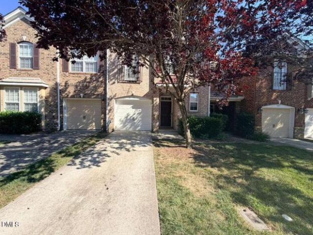 2 Br, 3 bath, Townhouse/Brownstone/RowHouse 1061 Remington Oaks Circle