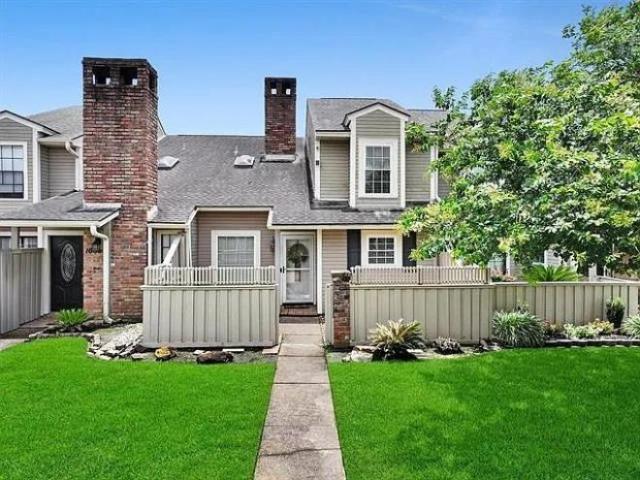 2 Br, 3 bath, Townhouse/Brownstone/RowHouse 1084 Sunmeadow Dr