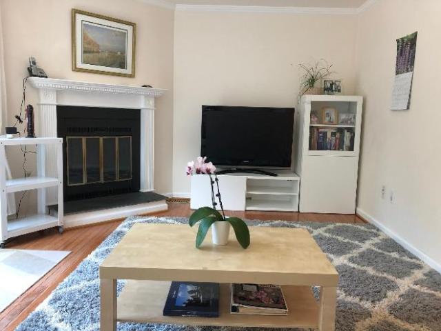 2 Br, 3 bath, Townhouse/Brownstone/RowHouse 1124 N Utah St