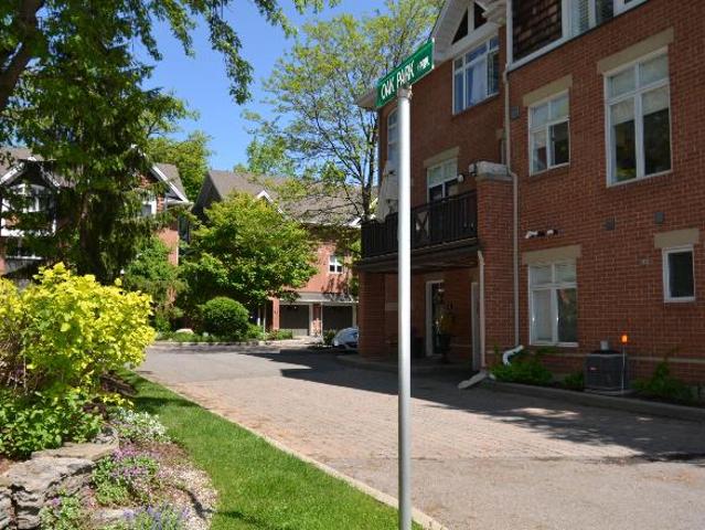 2 Br, 3 bath, Townhouse/Brownstone/RowHouse 11 Oak Park Private