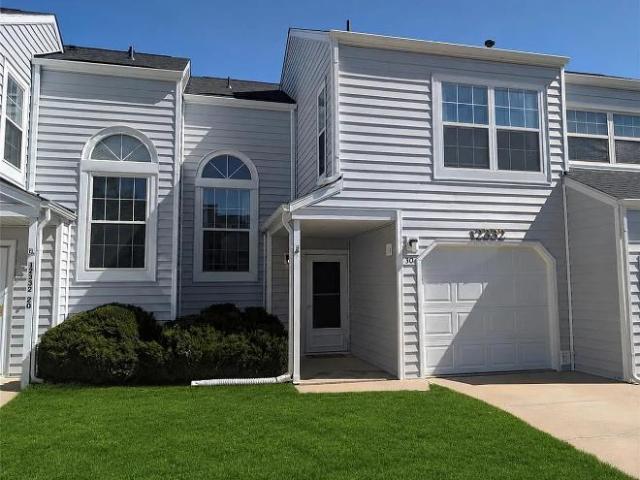 2 Br, 3 bath, Townhouse/Brownstone/RowHouse 12332 Colorado Blvd