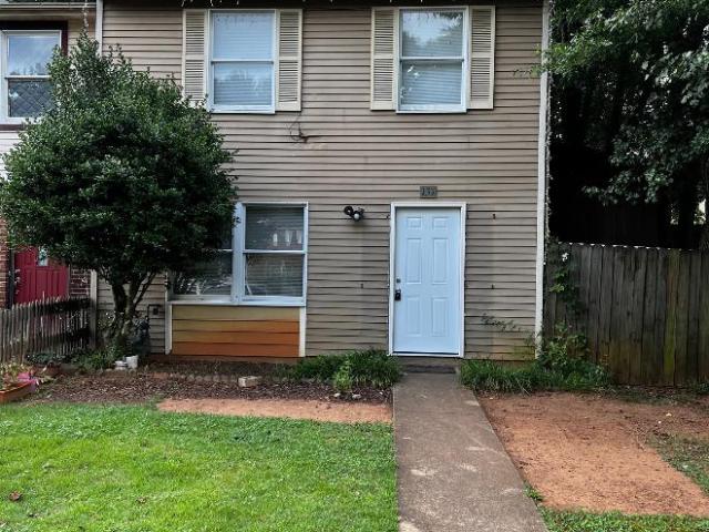 2 Br, 3 bath, Townhouse/Brownstone/RowHouse 131 Roswell Commons Way