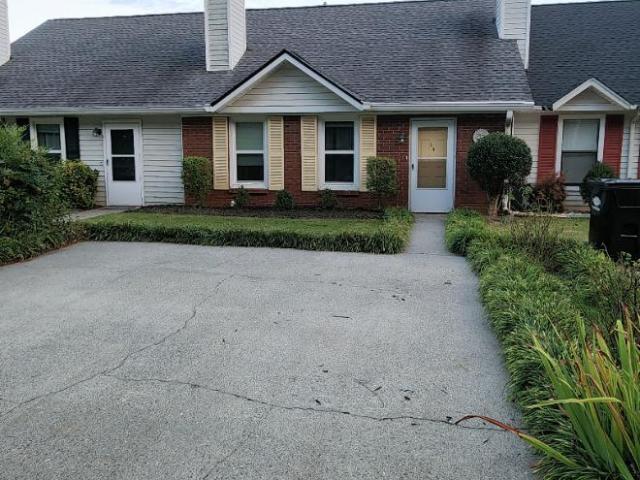 2 Br, 3 bath, Townhouse/Brownstone/RowHouse 14 Jill Lane