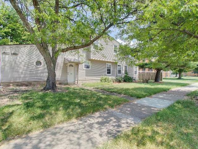 2 Br, 3 bath, Townhouse/Brownstone/RowHouse 1653 Southbend Dr