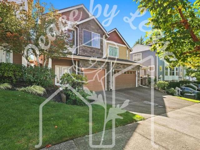 2 Br, 3 bath, Townhouse/Brownstone/RowHouse 162 NW 11 Mile Ave