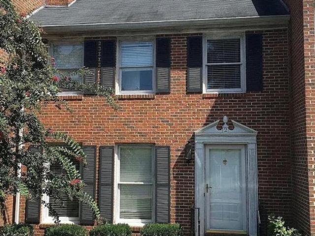 2 Br, 3 bath, Townhouse/Brownstone/RowHouse 1985 Briarcliff Road