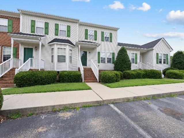 2 Br, 3 bath, Townhouse/Brownstone/RowHouse 1915 Stroll Circle