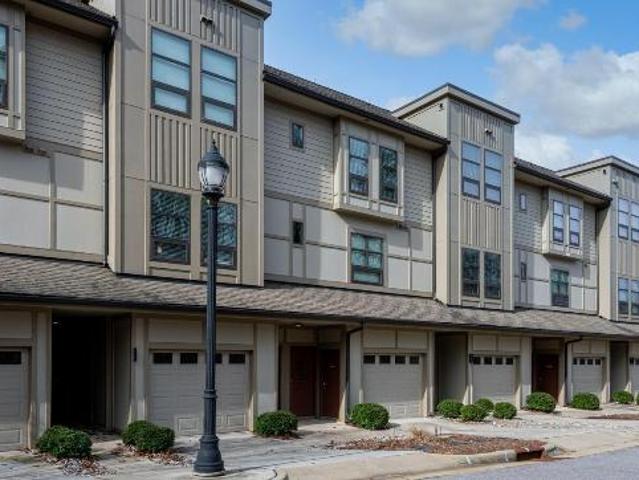 2 Br, 3 bath, Townhouse/Brownstone/RowHouse 200 Perkins Drive