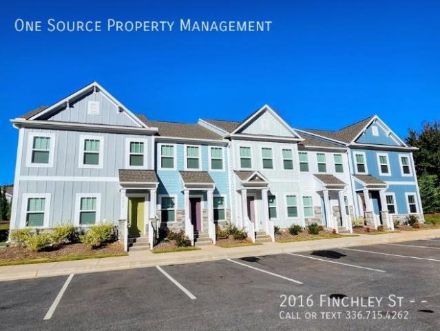 2 Br, 3 bath, Townhouse/Brownstone/RowHouse 2016 Finchley St