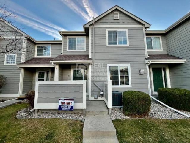2 Br, 3 bath, Townhouse/Brownstone/RowHouse 2120 Timber Creek Dr