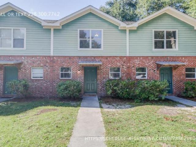 2 Br, 3 bath, Townhouse/Brownstone/RowHouse 229 Milray Ln