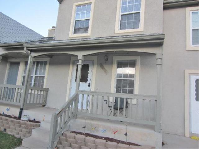 2 Br, 3 bath, Townhouse/Brownstone/RowHouse 2528 Blazek Loop