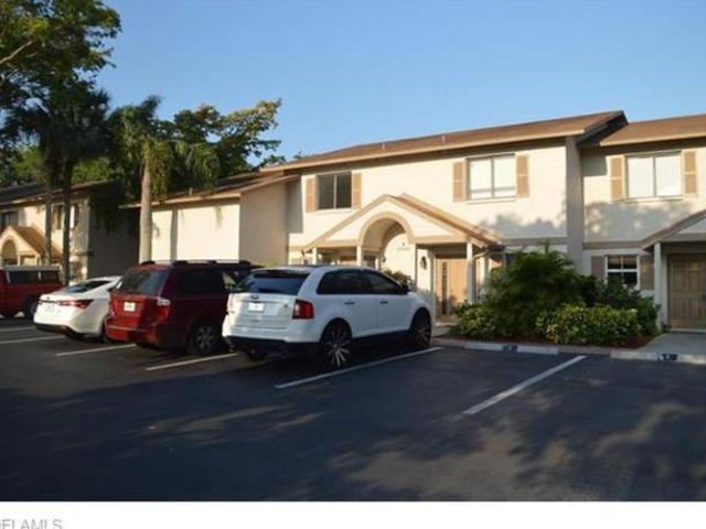 2 Br, 3 bath, Townhouse/Brownstone/RowHouse 26560 Southern Pines Dr