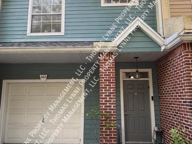 2 Br, 3 bath, Townhouse/Brownstone/RowHouse 268 NW 50 Blvd