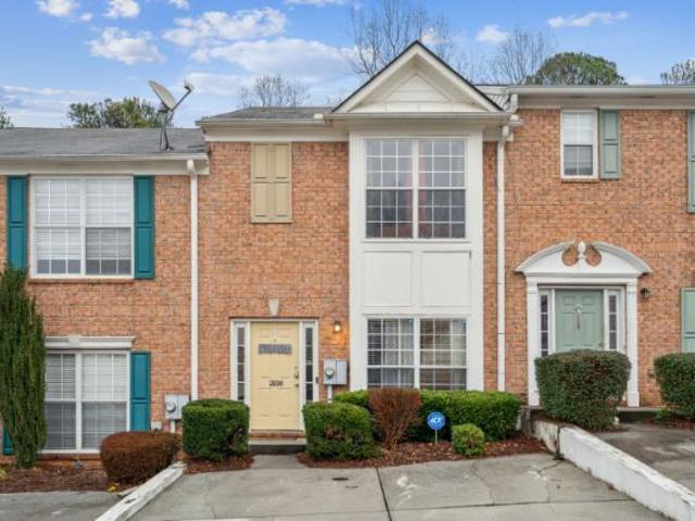 2 Br, 3 bath, Townhouse/Brownstone/RowHouse 2690 Parkway Trail