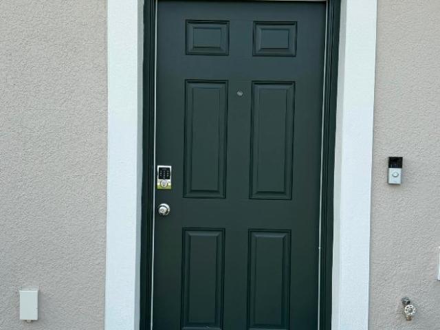 2 Br, 3 bath, Townhouse/Brownstone/RowHouse 2860 Skyline Loop