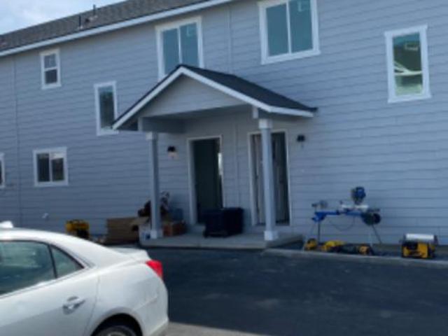 2 Br, 3 bath, Townhouse/Brownstone/RowHouse 2813 W Marina Dr