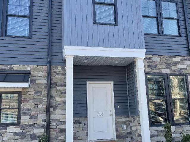 2 Br, 3 bath, Townhouse/Brownstone/RowHouse 28 High Street