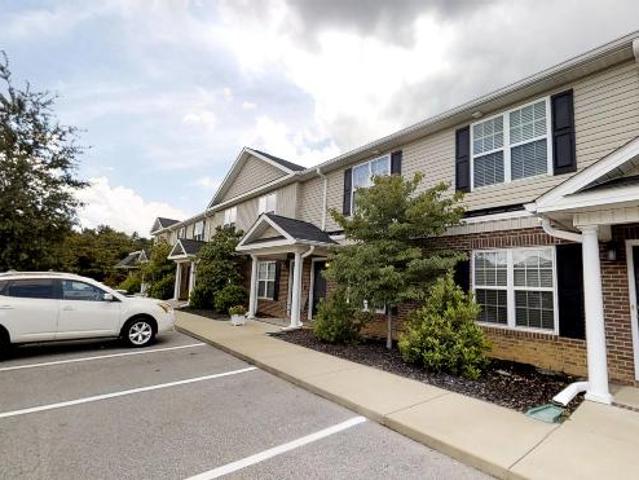 2 Br, 3 bath, Townhouse/Brownstone/RowHouse 307 Family Lodge Dr