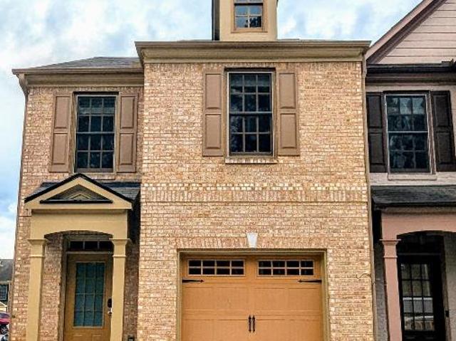 2 Br, 3 bath, Townhouse/Brownstone/RowHouse 300 Knelston Oak Drive