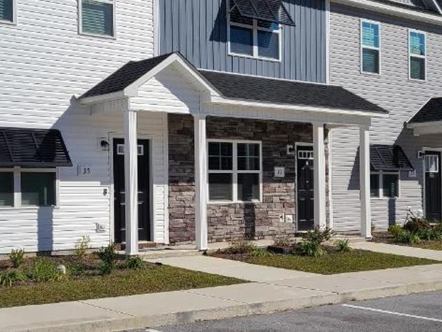2 Br, 3 bath, Townhouse/Brownstone/RowHouse 33 Catalina Circle