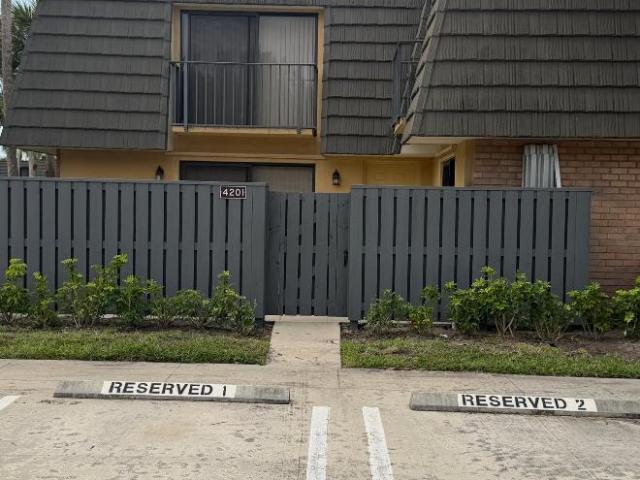 2 Br, 3 bath, Townhouse/Brownstone/RowHouse 4201 42nd Way