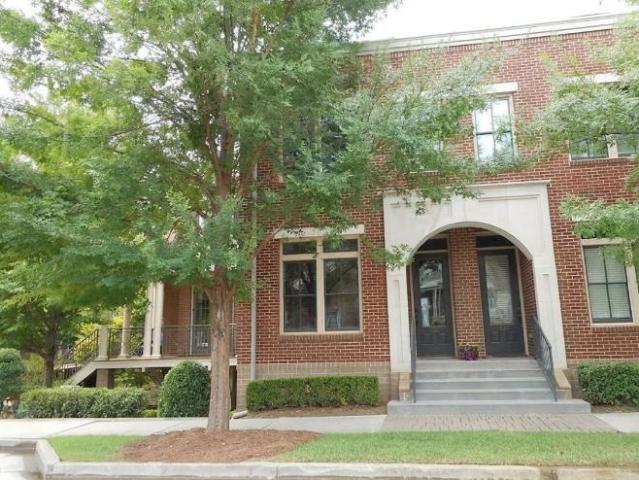 2 Br, 3 bath, Townhouse/Brownstone/RowHouse 4712 Dogwood Alley
