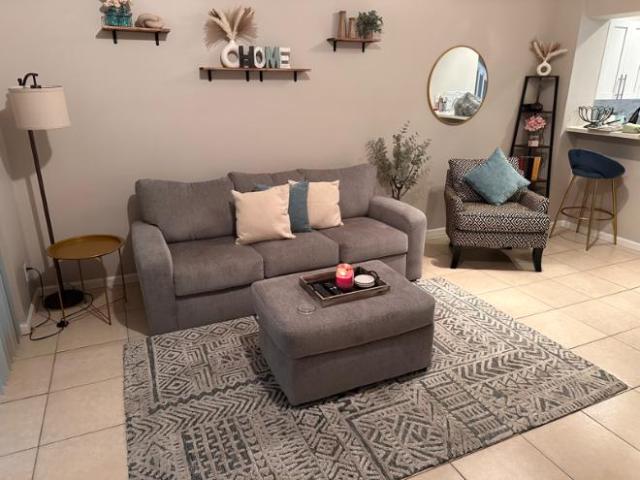 2 Br, 3 bath, Townhouse/Brownstone/RowHouse 5145 Palmbrooke Circle