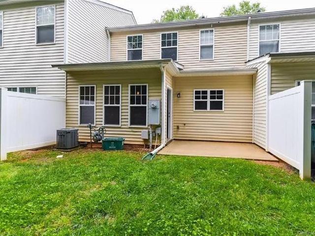 2 Br, 3 bath, Townhouse/Brownstone/RowHouse 5915 Pisgah Way