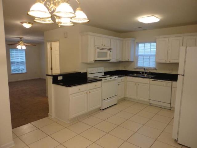 2 Br, 3 bath, Townhouse/Brownstone/RowHouse 621 A 5th Ave