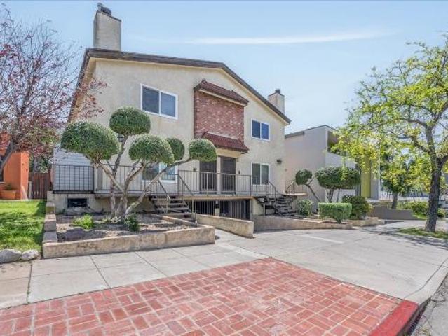 2 Br, 3 bath, Townhouse/Brownstone/RowHouse 636 East Harvard Road