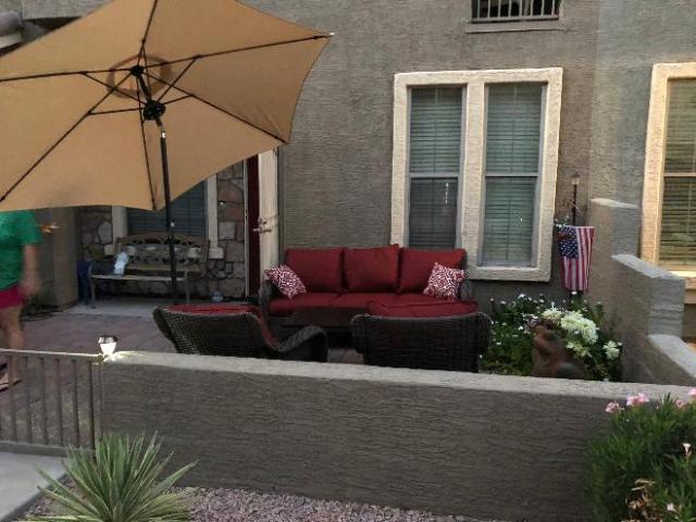 2 Br, 3 bath, Townhouse/Brownstone/RowHouse 6710 E University Dr