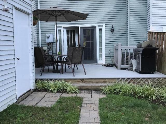 2 Br, 3 bath, Townhouse/Brownstone/RowHouse 7122 Strawn Ct