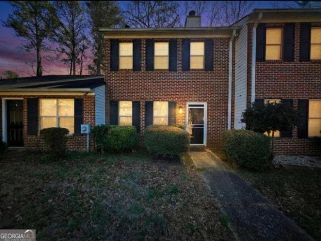 2 Br, 3 bath, Townhouse/Brownstone/RowHouse 775 Joseph Club Dr SW