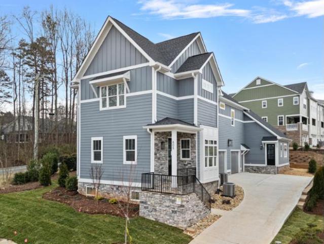 2 Br, 3 bath, Townhouse/Brownstone/RowHouse 805 Naples Drive